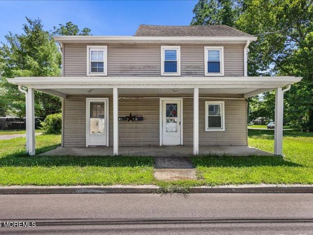 3 Lakewood Road