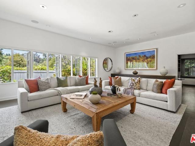 3 Latimer Road