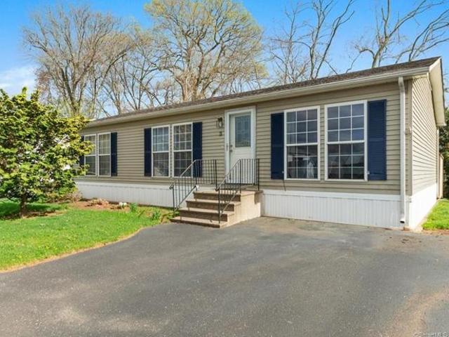 3 Laurel Cir, East Windsor, CT 06088