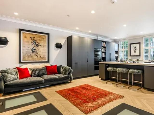 3 Laverton Place, London, SW5 0HJ, United Kingdom | 3 bed house for rent #167549415 | Rentberry