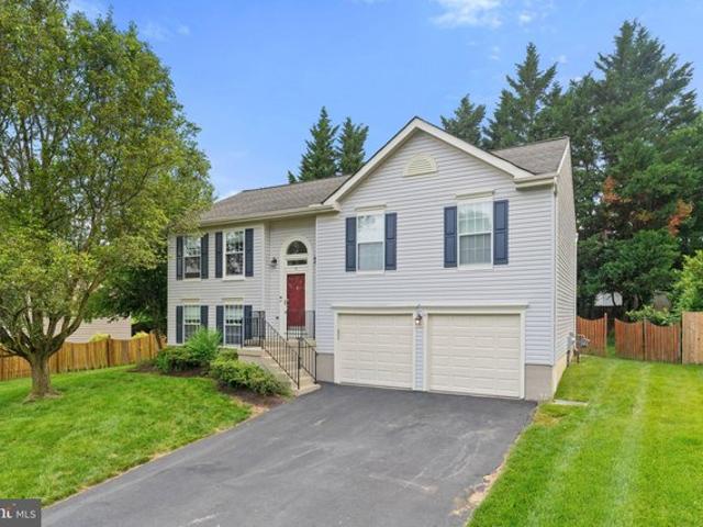 3 Leather Bark Ct, Stafford, VA 22554