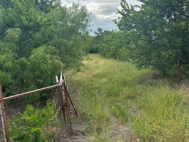 3 Lehman Rd, Kyle, TX 78640