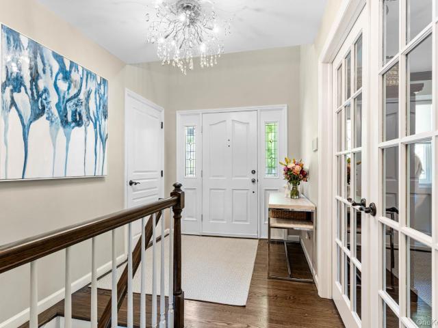 3 Lewis Avenue