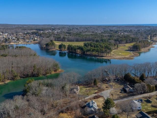 3 Long Cove Rd, York, ME 03909