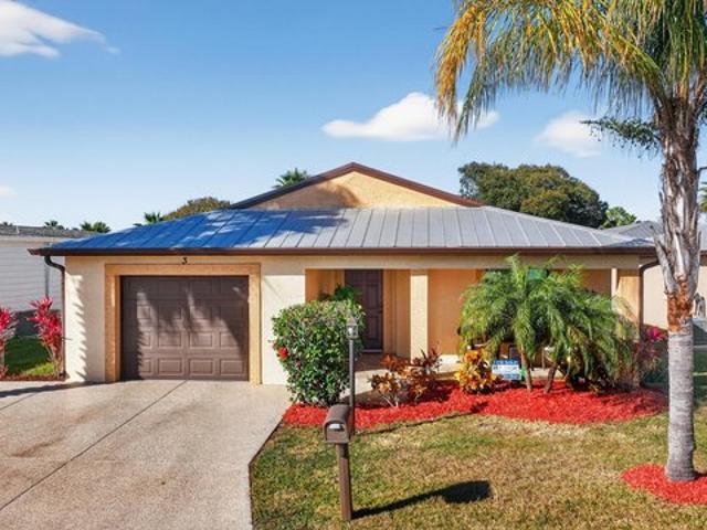 3 Los Gatos Ln, Port Saint Lucie, FL 34952