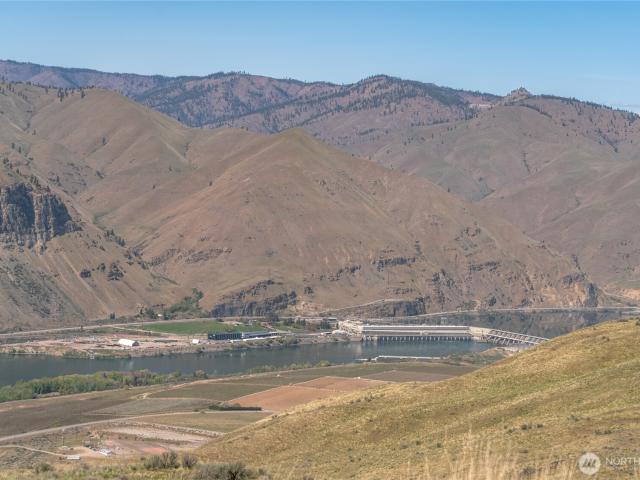 3 Lots Blue Grade Road