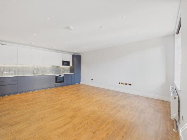 3 Park Lane, Wembley HA9, 2 bed flat to rent, £2,150 pcm | PrimeLocation