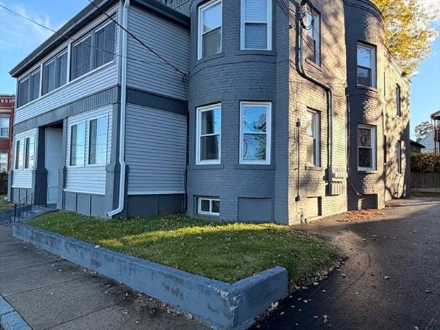 3 Park View Ter, Unit 3, Holyoke, MA 01040 | MLS #73507 | Compass