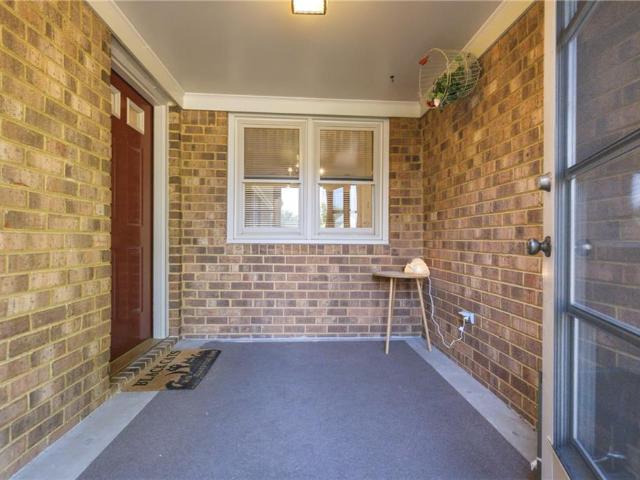 3 Perth PL