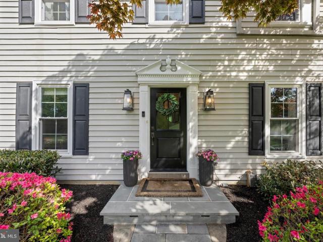 3 Pickwick Lane