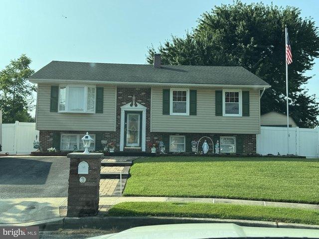 3 Polo Ct, Baltimore, MD 21221