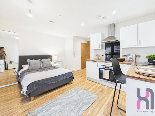 3 Pomona Strand, Old Trafford M16, Studio to rent, £950 pcm | PrimeLocation
