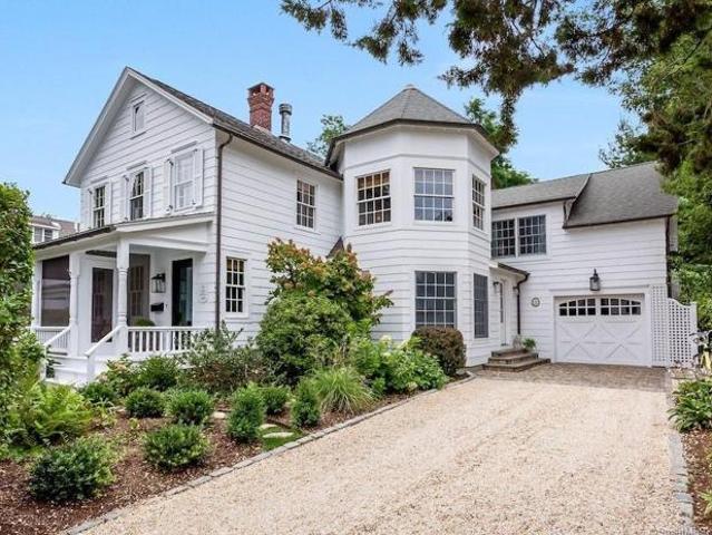 3 Pond St, Norwalk, CT 06853