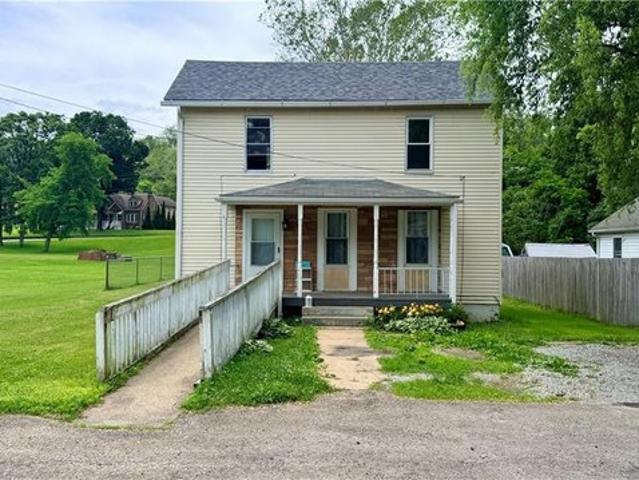 3 Pottstown St, Dunbar, PA 15431