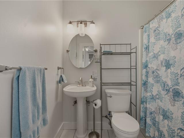 3 Prairie Ave, Unit 1, Newport, RI 02840 | MLS #1416