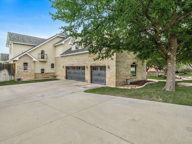 3 Prestwick Ln, Amarillo, TX 79124