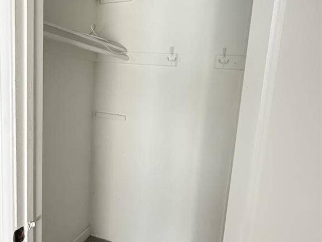 3 Private Bedrooms for Rent