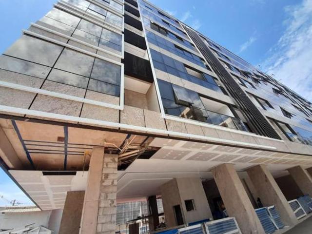 3 QTOS 102M ÚTIL DE CANTO NASCENTE ANDAR BOM 4 BANHO LUXUOSO