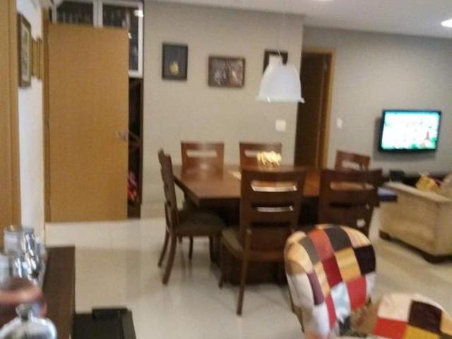 3 quartos 3 suites no Bueno