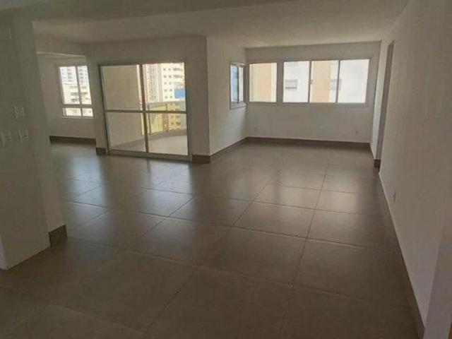 3 quartos 3 Suítes Setor Bueno 3 vagas garagem