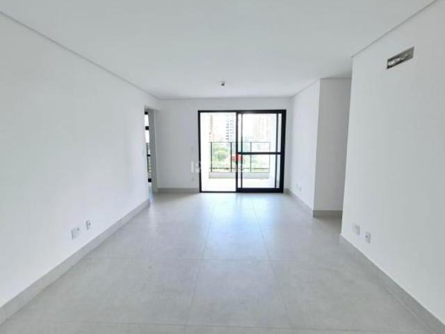 3 Quartos sendo 1 Suíte + 2 semi suítes 101M² Águas Claras