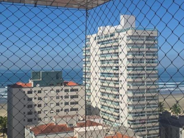 3 QUARTOS SENDO 2 SUITES LAZER COMPLETO E VISTA MAR