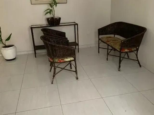 3 quartos sendo uma suite pituba