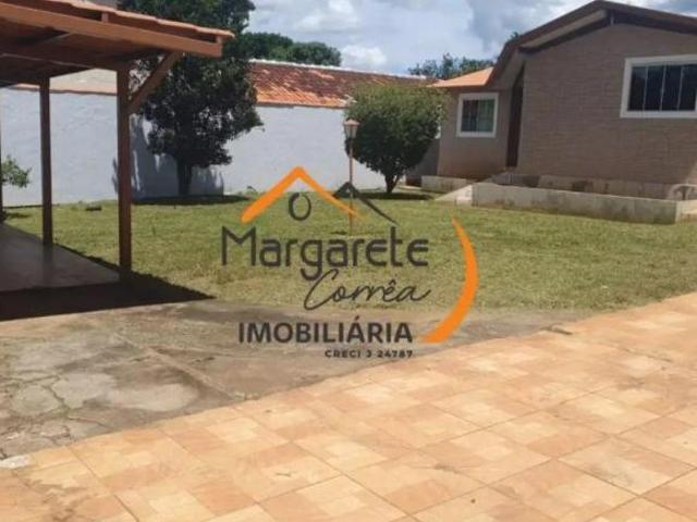 3 Quartos / Suíte / Sala de TV e Jantar / Escritório / Escriturada / Condomínio Vivendas Serrana