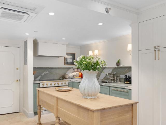 3 Queen Street Apt 209