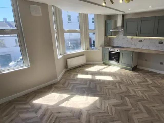 3 Rucklidge Avenue, London, NW10 4QA, United Kingdom | 3 bed house for rent #168121211 | Rentberry