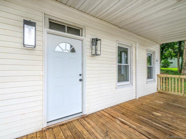 3 Rams Hill Road 1
