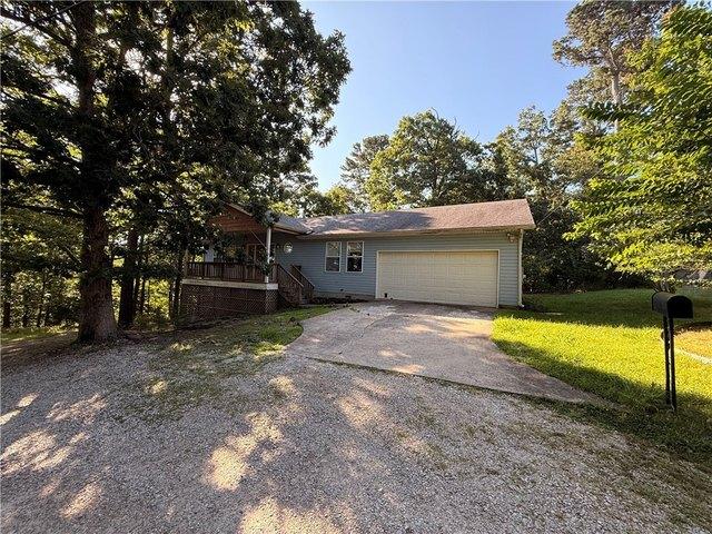 3 Richard Cir, Eureka Springs, AR 72632