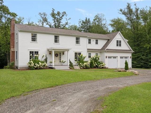 3 Rivet Dr, Lincoln, RI 02865