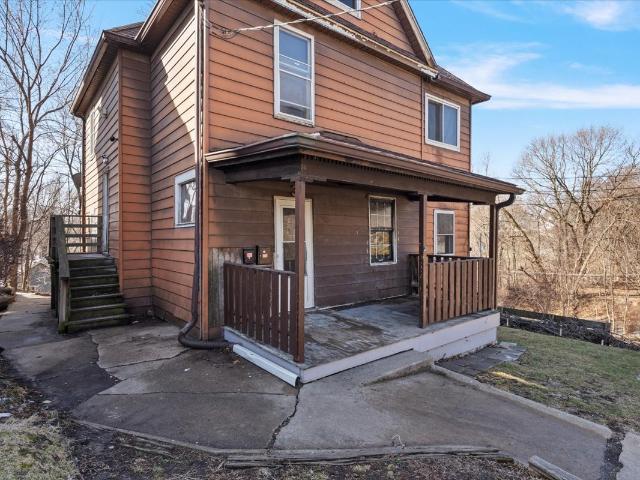 3 Riverview Place