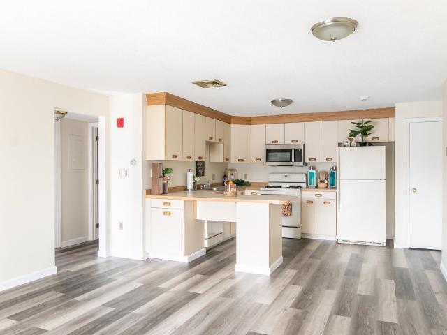 3 Roedean Drive # Apt 208