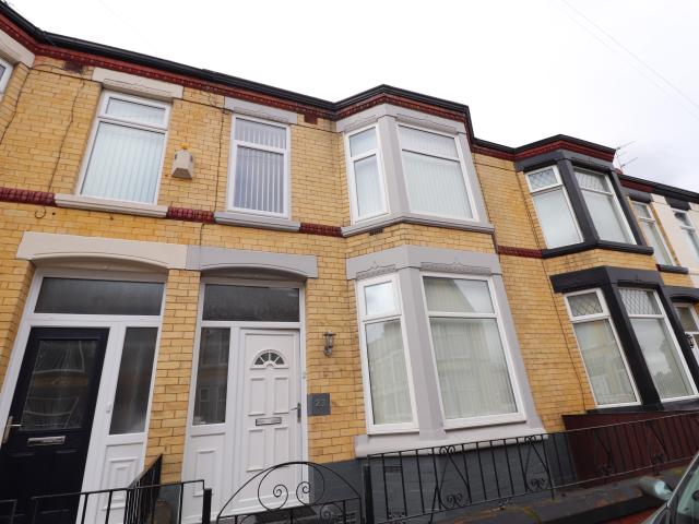 3 room house to let in Cranbourne Avenue, Birkenhead, CH41 0BU