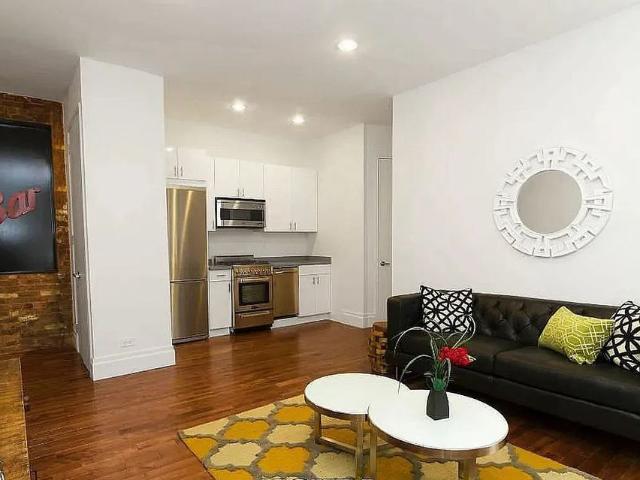 3 room luxury Apartment for rent in 15 East 21st Street, New York