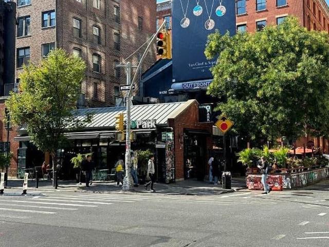 3 room luxury Flat for rent in New York, United States
