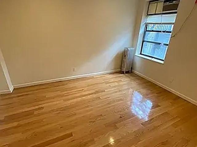 3 room luxury Flat in 559 West 188th Street, West New York, Hudson County, New Jersey