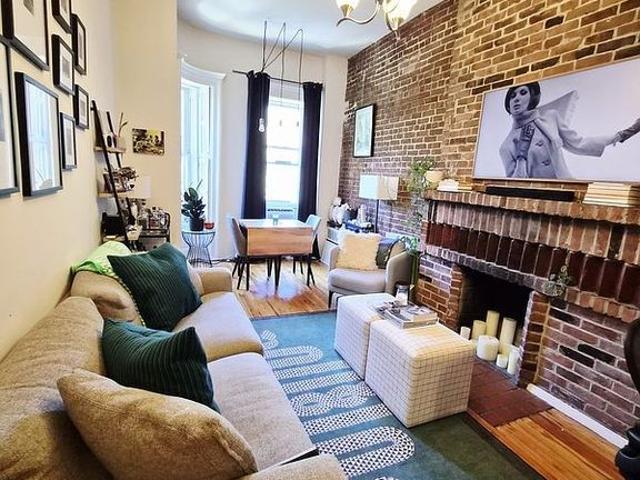 3 room luxury Townhouse for rent in New York