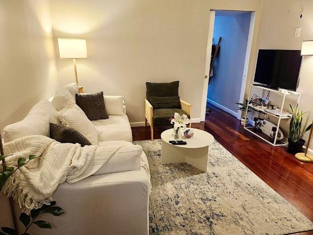 3 room luxury Townhouse for rent in New York
