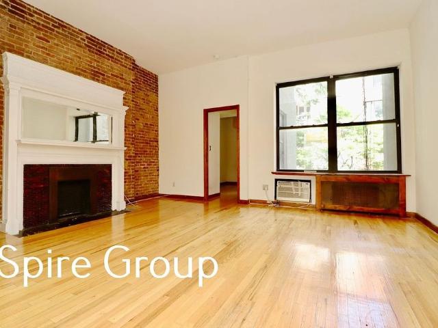3 room luxury Townhouse for rent in New York