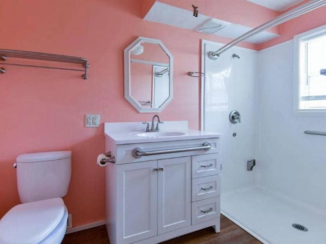 3 Rooms for Rent