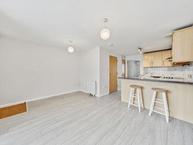 3, St Georges Court, Chichester