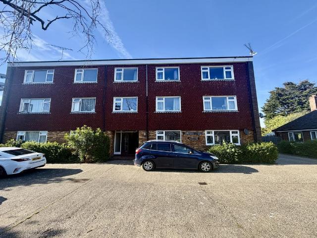 3 St. Philips Court, Worthing Road, Wick, Littlehampton, West Sussex BN17, 2 bed flat to rent, £1,150 pcm | PrimeLocation