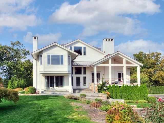 3 Stony Point Rd W, Westport, CT 06880