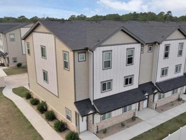 3 Story Cypress Town Home Unit 32B