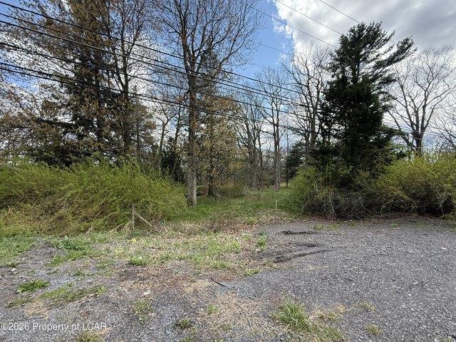 3 Substation Rd, Hazleton, PA 18202