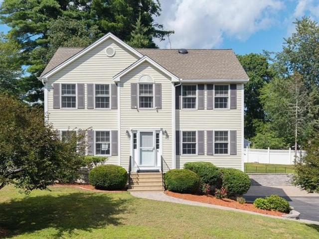 3 Sugarberry Dr, Nashua, NH 03062