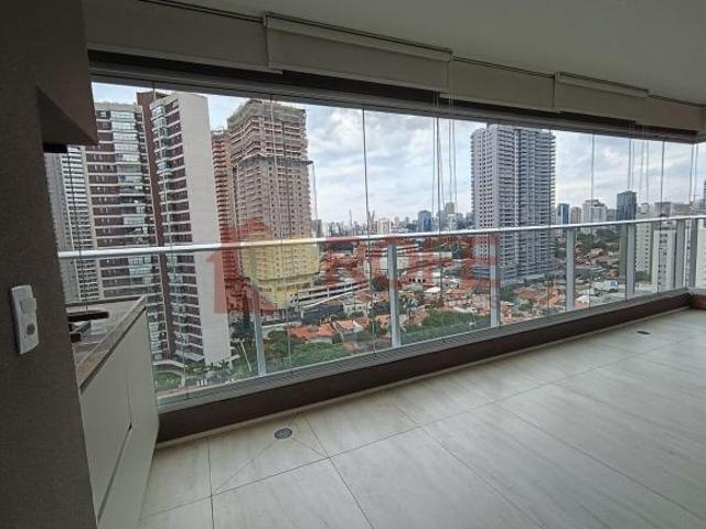 3 suítes, vista Estaiada, varanda gourmet